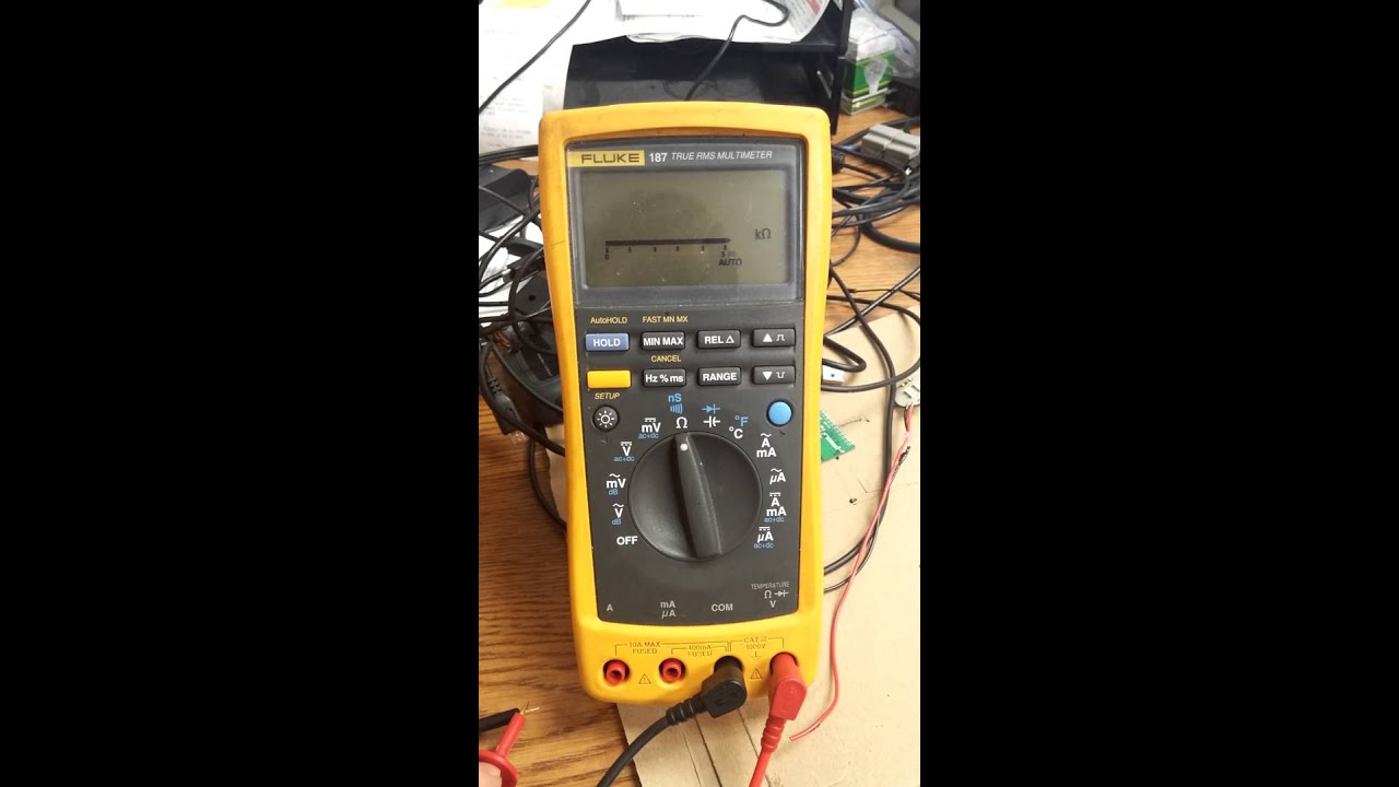 Fluke 187 vs 289 autorange performance - YouTube