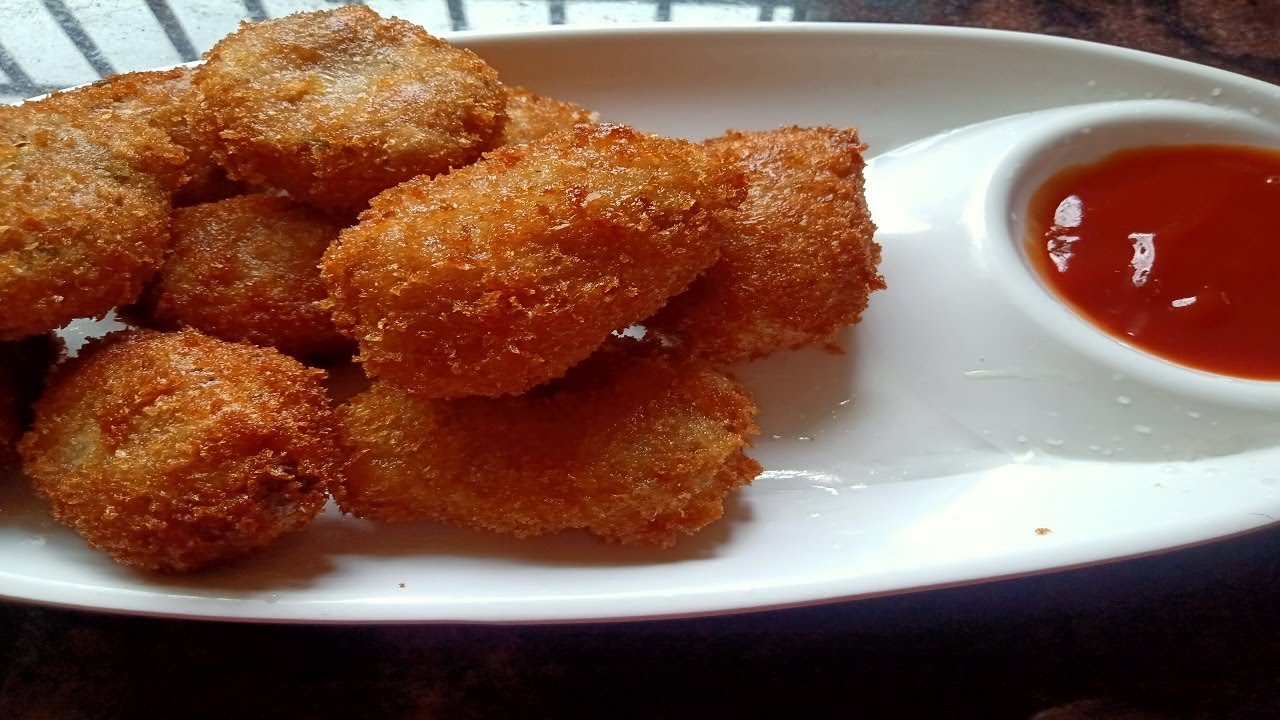 KELA KURMA Easy raw banana snacks😋 - YouTube