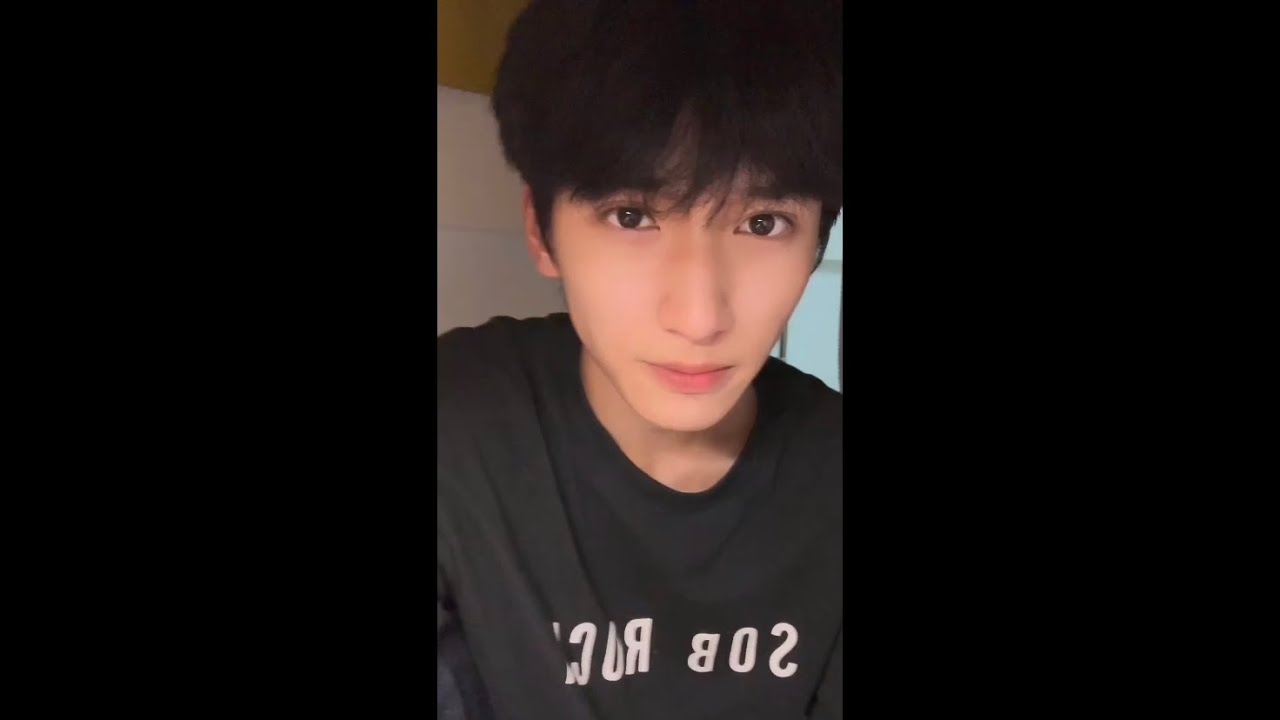 [ENG SUB] 220928 Yan Haoxiang: Good night everyone 😴 || 1080P - YouTube