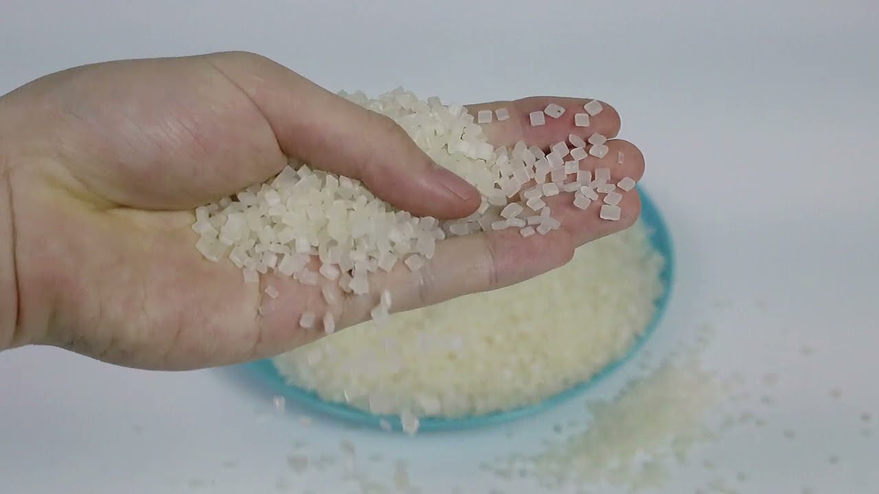 Transparent polypropylene plastic particles (PP 81) - YouTube