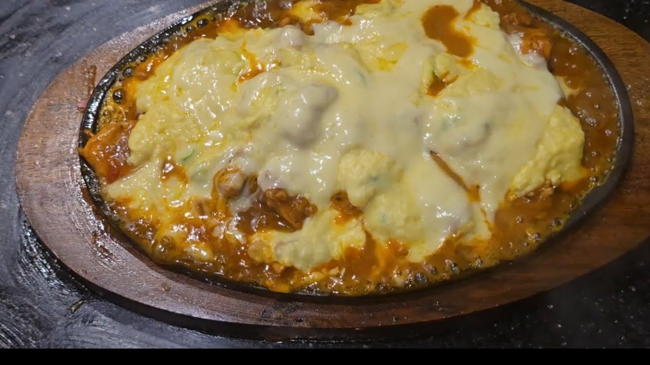 Turkish lava chicken #Sizzling🍽 #Turkish #cheesy 🧀😋 - YouTube