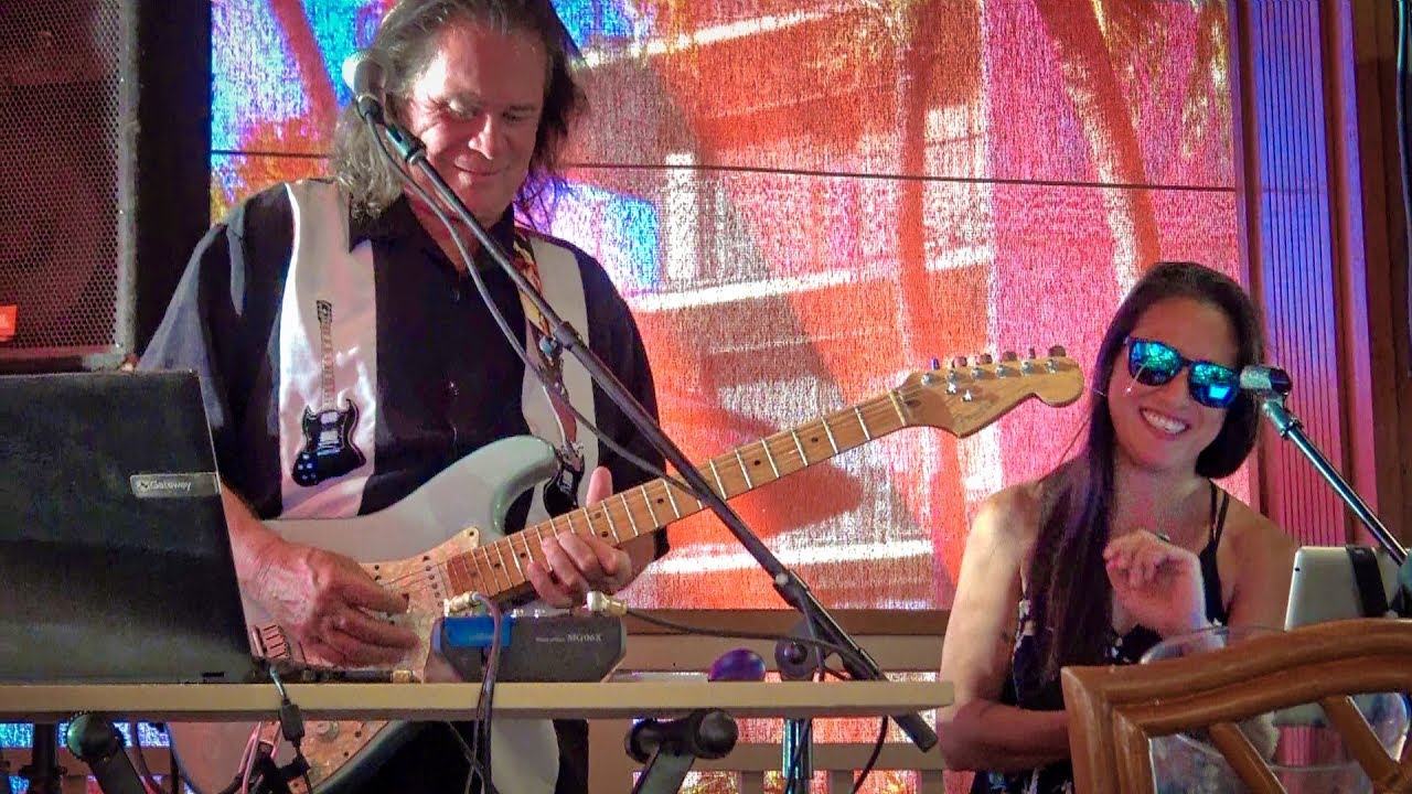 Lahaina Musicians Harry Troupe and Shauna McCoy - YouTube