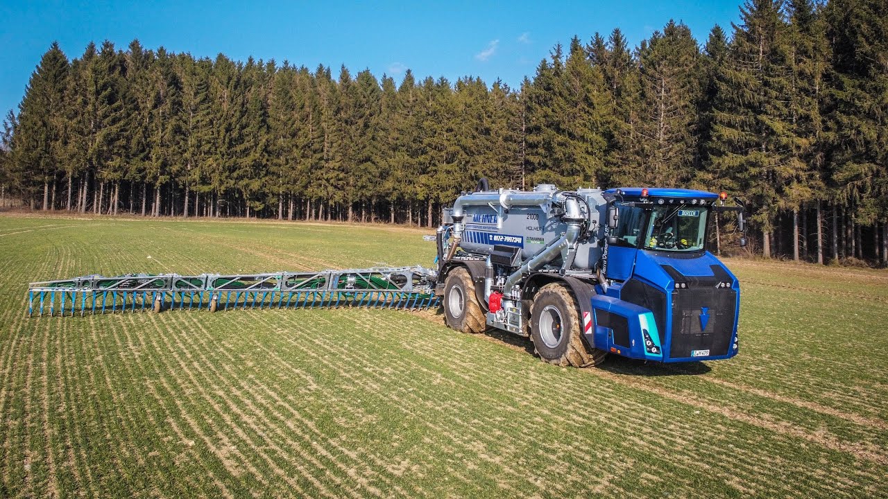 24 Meter Bomech TracPack am blauen Holmer Terra Variant 585 ...