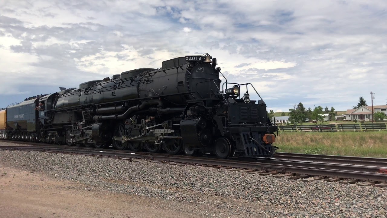 Big Boy Hauling Freight Cars! The UP 4014 Steam Locomotive near Burns ...
