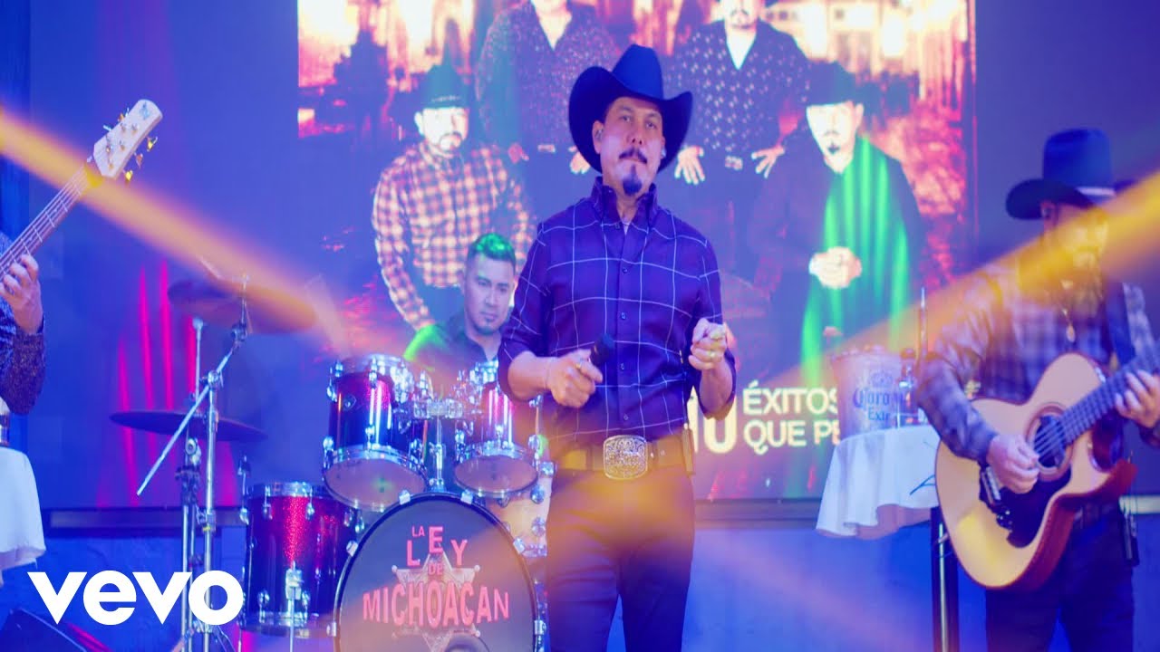 La Ley De Michoacan - El Tequilero - YouTube
