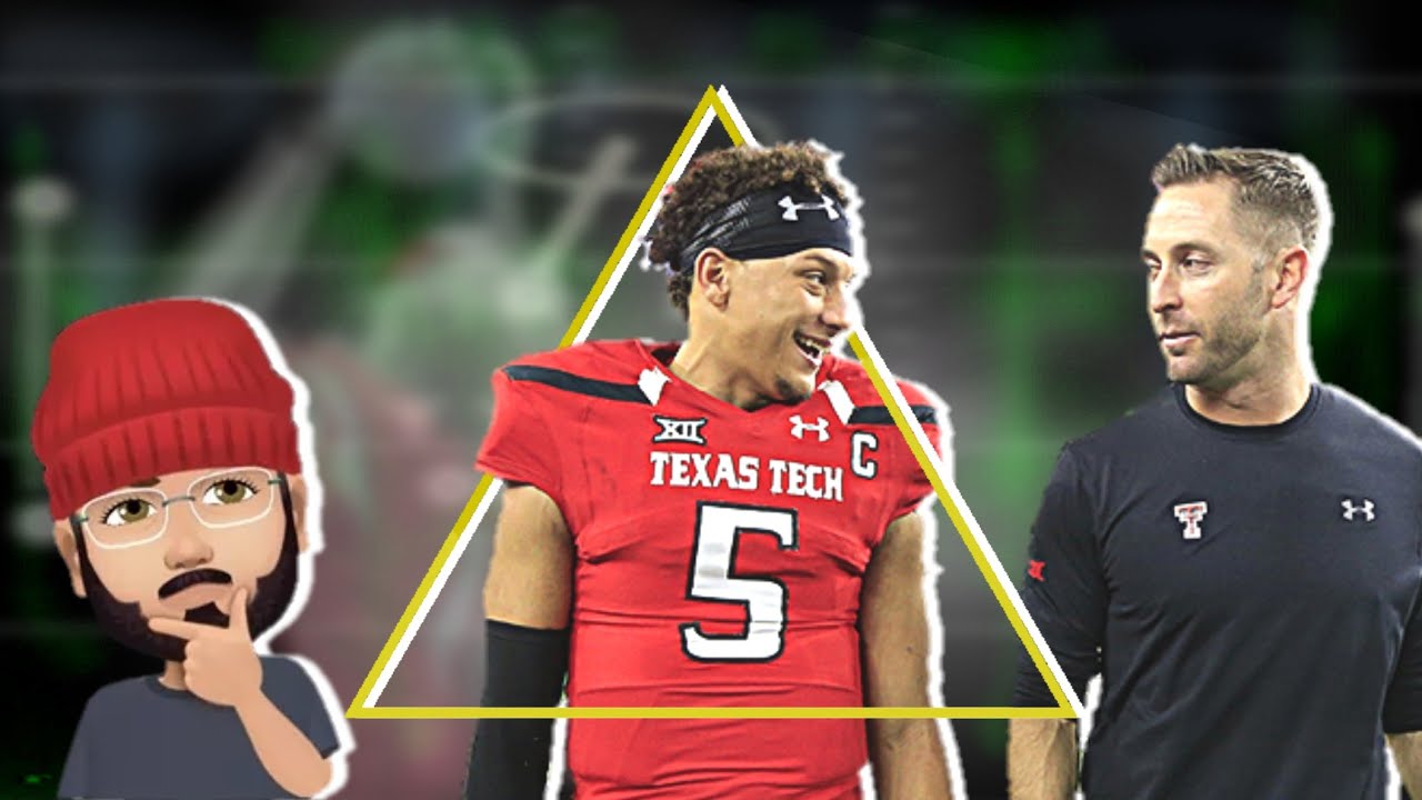 Football's Triangle Offense? #Shorts - YouTube