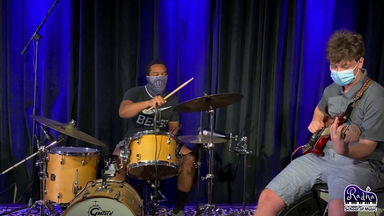 Noah M. live at RSM performing Cochise - YouTube