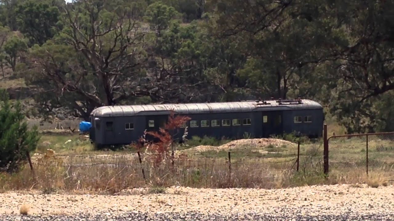 Red Rattler car C3122 at Rylstone - YouTube