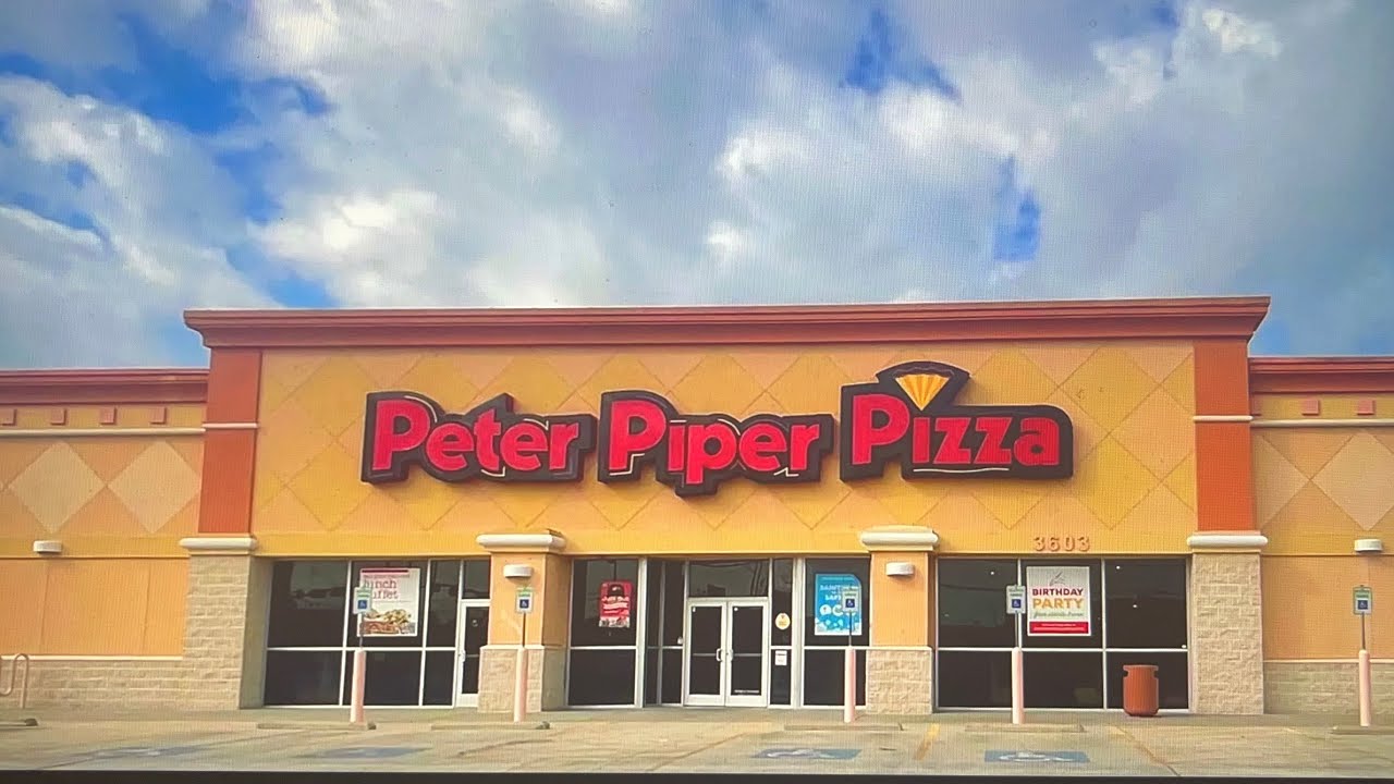 The history of Peter Piper Pizza - YouTube