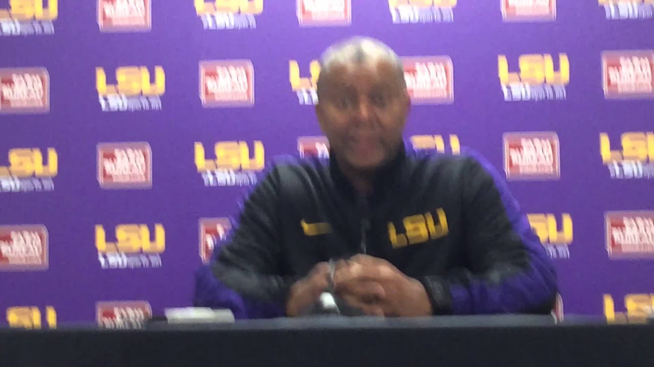 LSU coach Johnny Jones talks about what Ben Simmons' commitment means ...