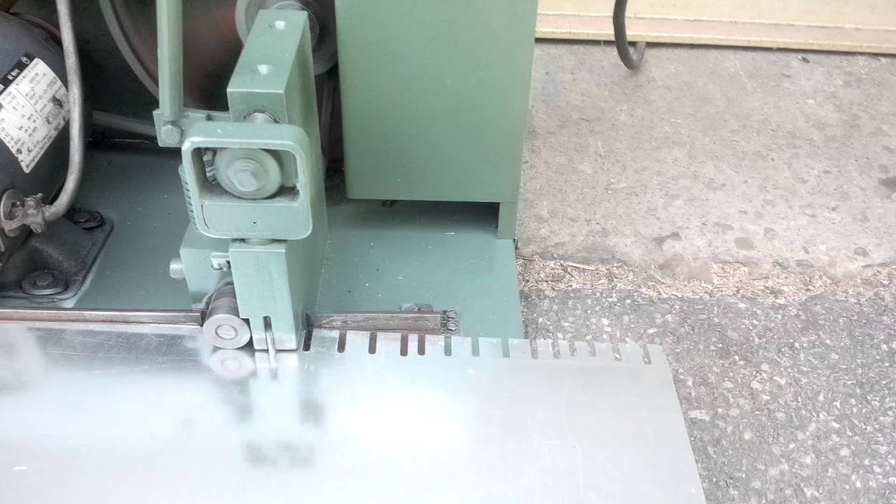 Engel 750 Notcher - YouTube