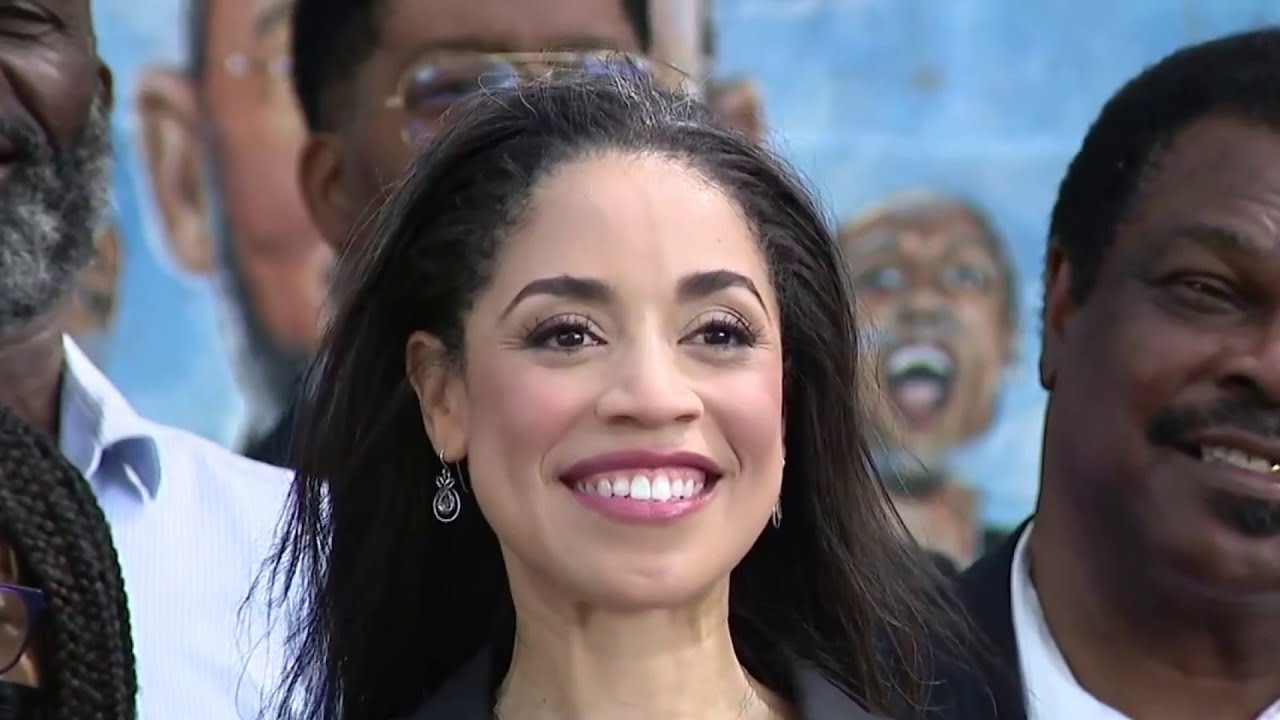 Amanda Edwards prepares for election night in US Congress race - YouTube