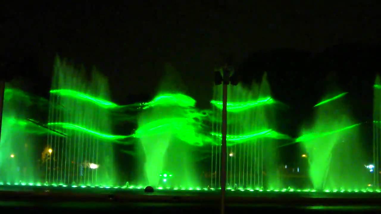 Amazing Water fountain SHOW!! in PERU!! - YouTube