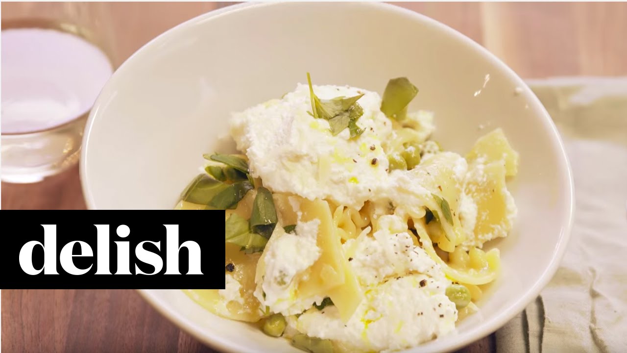 How To Make Cheesy Broken Lasagna | Delish - YouTube