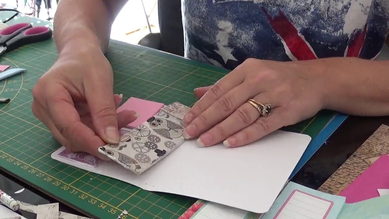 UNE IDEE POUR UTILISER VOS CHUTES DE PAPIERS - YouTube