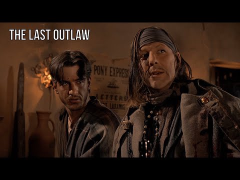 The Last Outlaw: Heart-to-heart talk. Graff (M Rourke) finds his blood abuser Eustace in the tavern