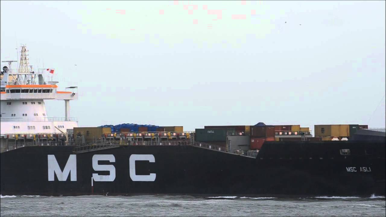 Shipspotting Rotterdam, 05-06-2011 Gryphon Alpha and Tor Viking II ...