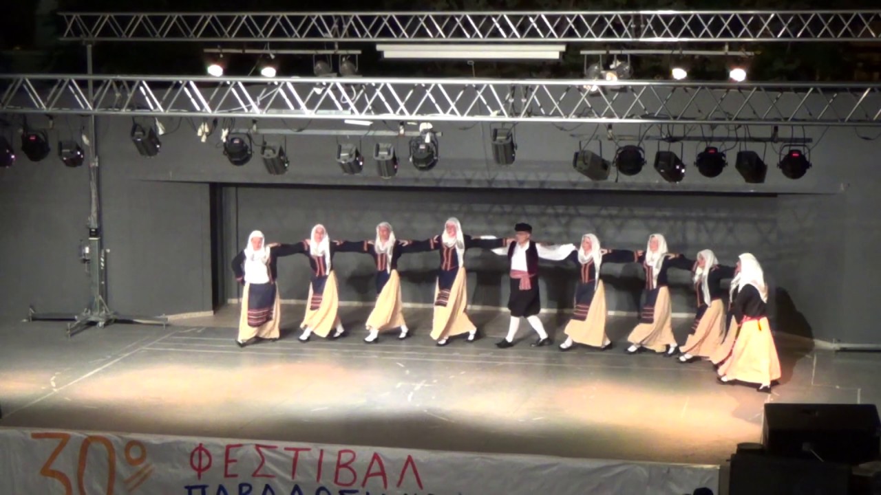 ΝΑΞΟΣ ( ΧΟΡΟΣ: " ΤΟΥΜΠΑΚΙΑ " ) - TRADITIONAL GREEK PERFORMANCE. - YouTube