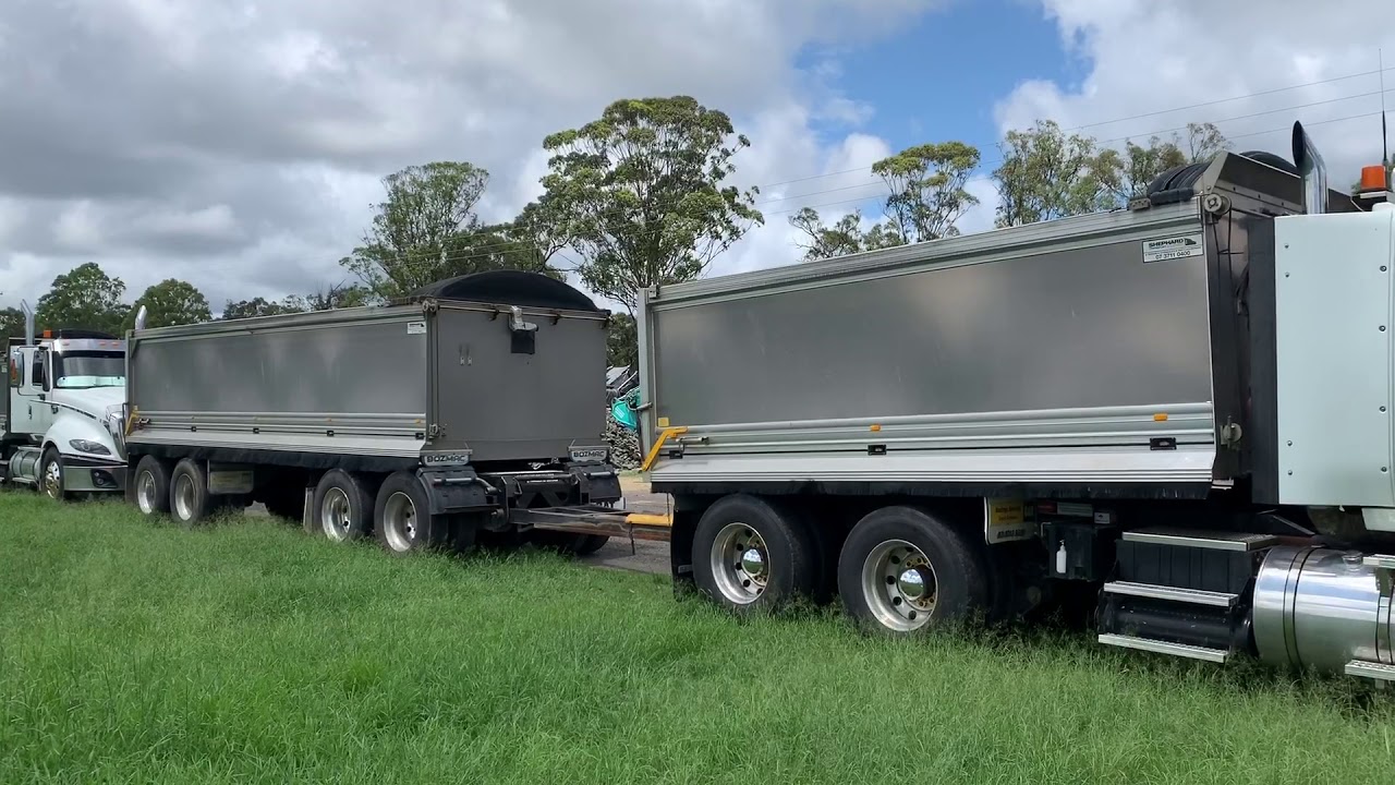 Cat tippers - YouTube