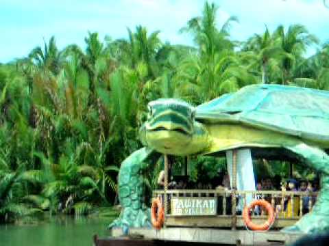 turtle boat - YouTube