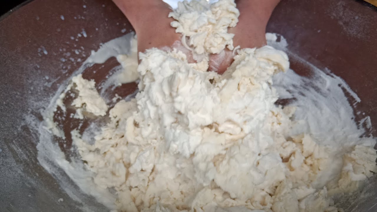 Batthi Pizza dough recipe / Stuff naan dough | Bricks Pizza dough - YouTube