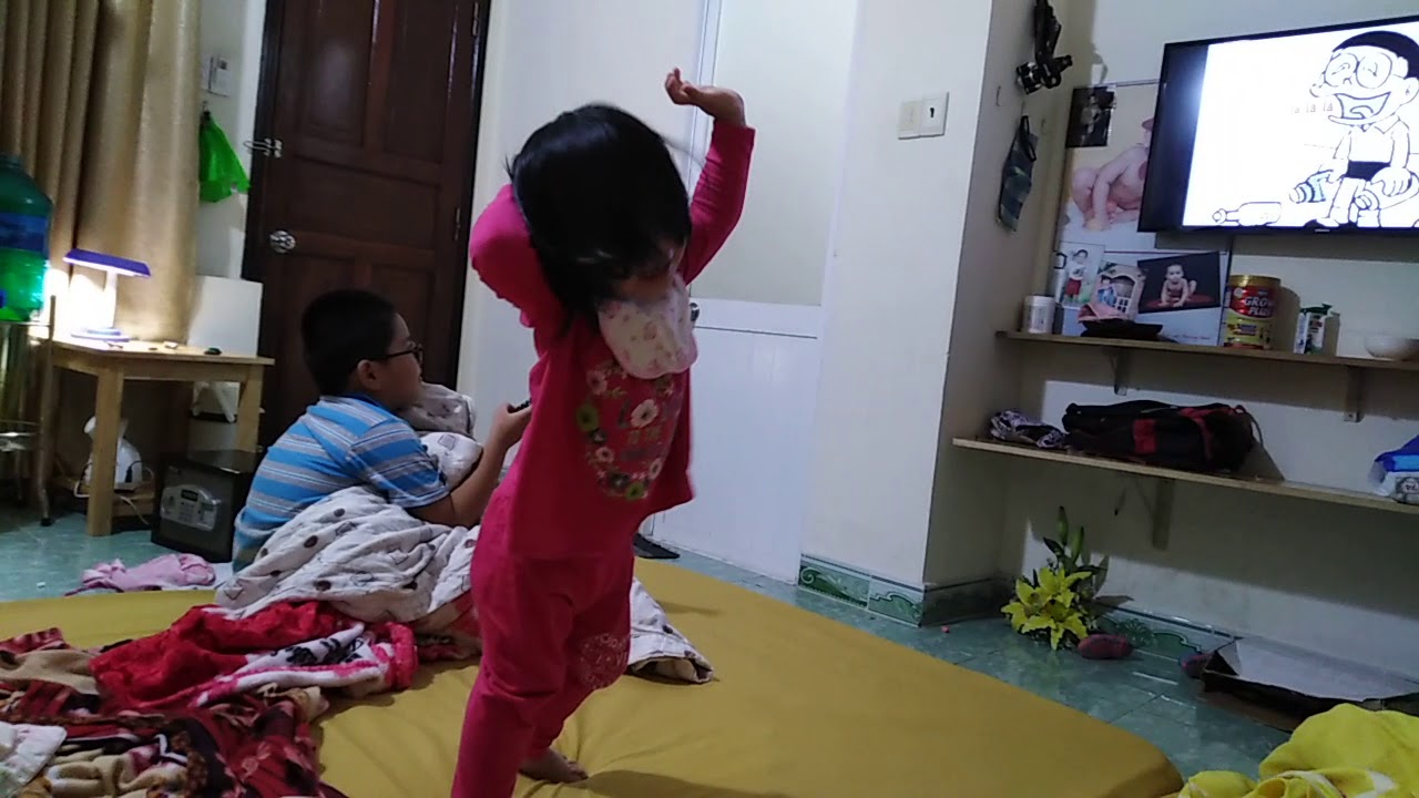Bảo ngố vs shjn - YouTube