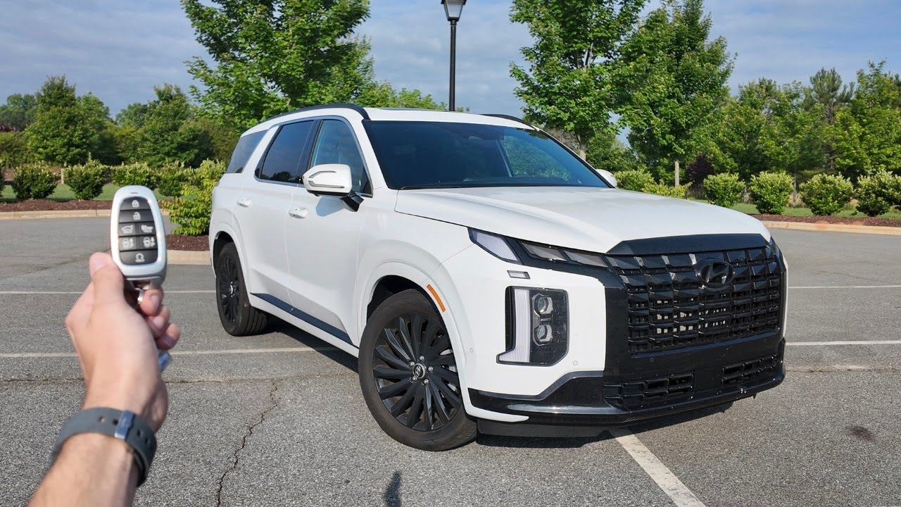The Hyundai Palisade CALIGRAPHY Night Edition is a GAME CHANGER - YouTube