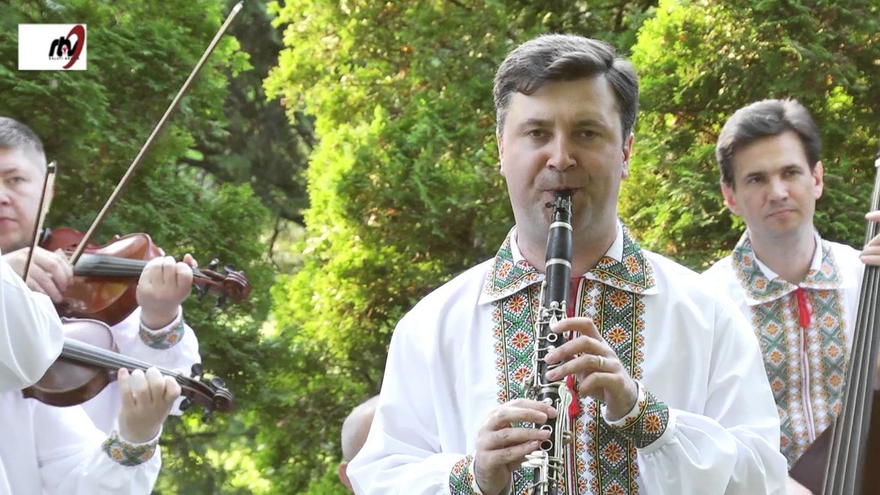 Orchestra Plai Moldovenesc , Radu Vieru & Andrei Vladimir - YouTube