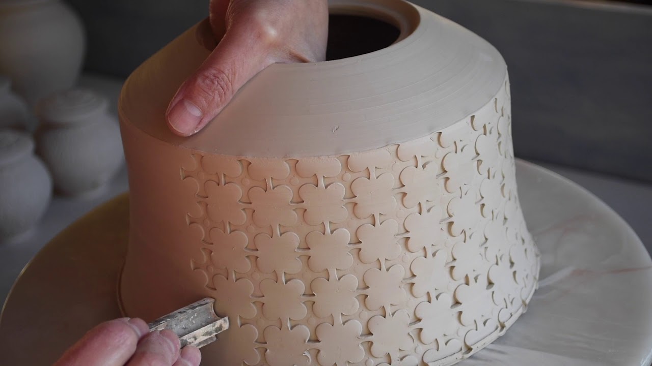 Making Patterns in Porcelain, Clover Leaf Urn - YouTube