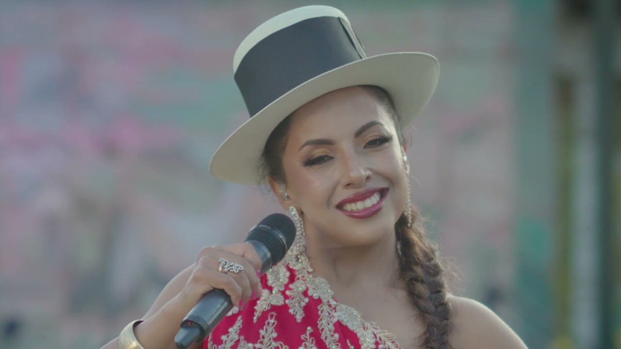 PORQUE SERAS ASI - LUZ MERLY LIVE 2022 - YouTube