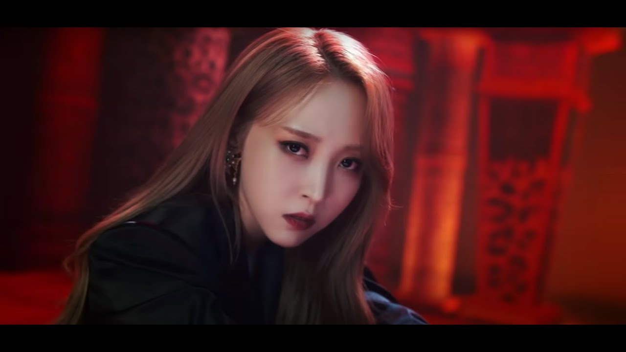 AYA ~ Mamamoo ~ Instrumental With Backing Vocals & Lyrics - YouTube