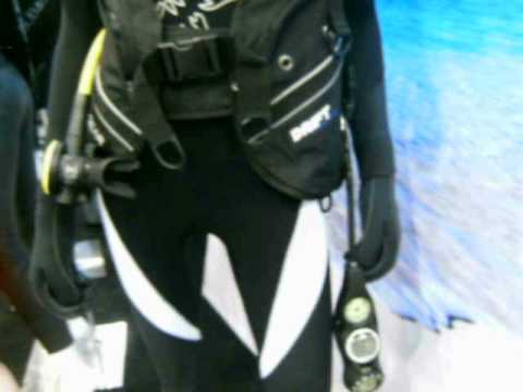 Sub Gear Women's wet suits and Free dive suits.AVI - YouTube