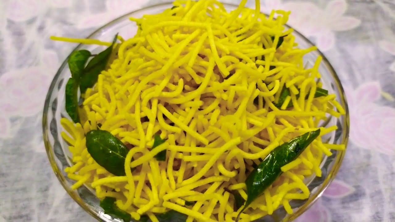 Diwali recipe | Omapodi recipe in tamil | Easy snacks Omapodi - YouTube