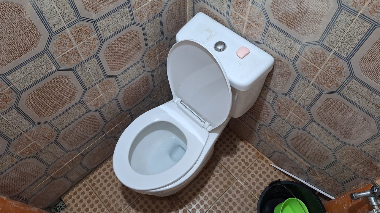 YT First- Marco Polo Floresa Toilet - YouTube