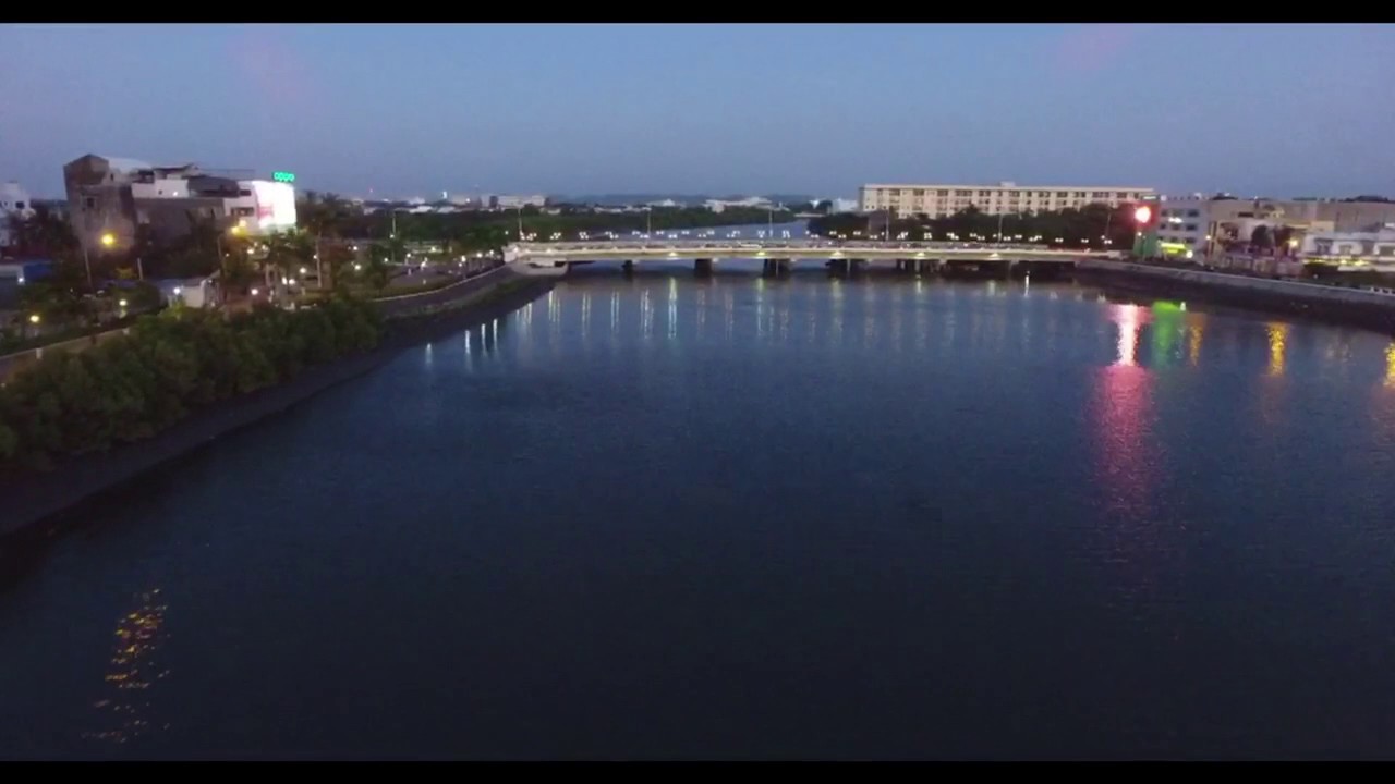 [HD] Iloilo River Esplanade - YouTube