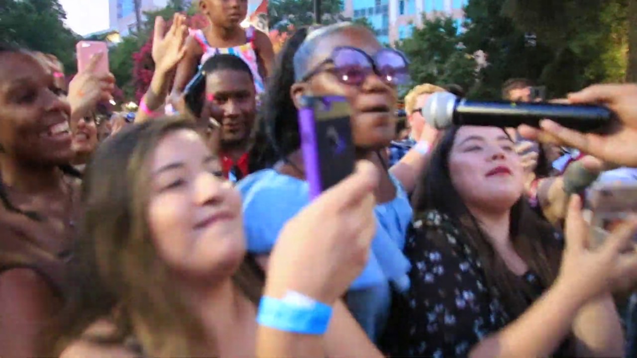 Baby Bash - "Nacho Fest" LIVE - YouTube