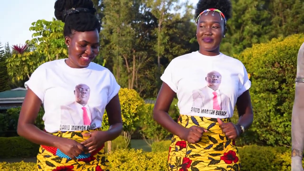 David Manyok Barach by Alek Mamiir King of Dergel - YouTube