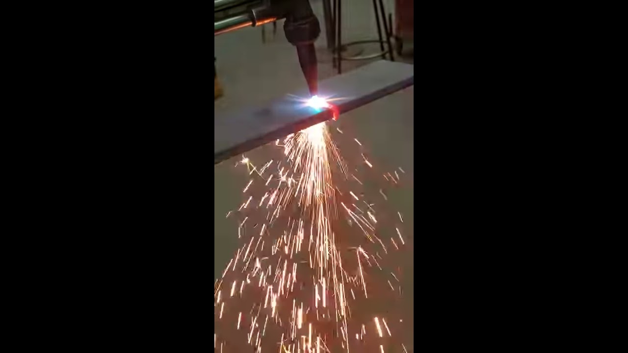 oxy acetylene cutting - YouTube