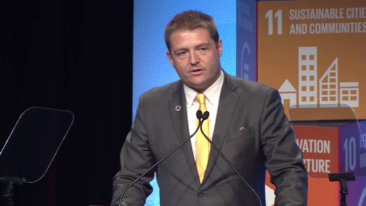 Peter Lacy - Leaders Summit 2016 Day 2 – 23 June Marriott Marquis - YouTube