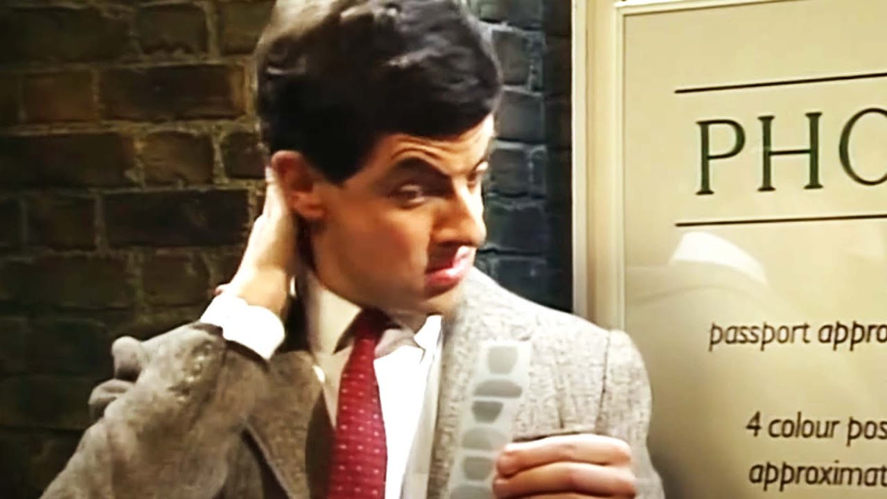 Mr Bean Finds a Photo Booth! | Mr Bean Funny Clips | Mr Bean Official ...