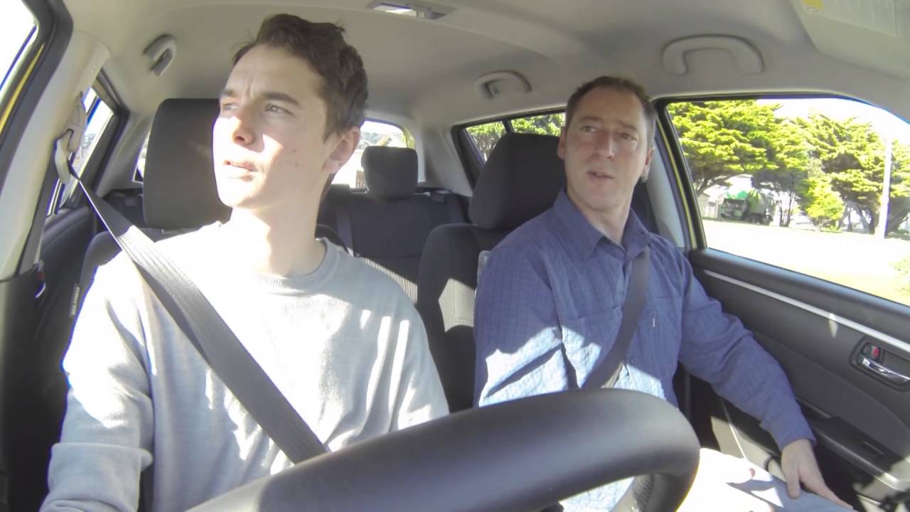 Intersections – how to turn onto multi-lane roads - YouTube