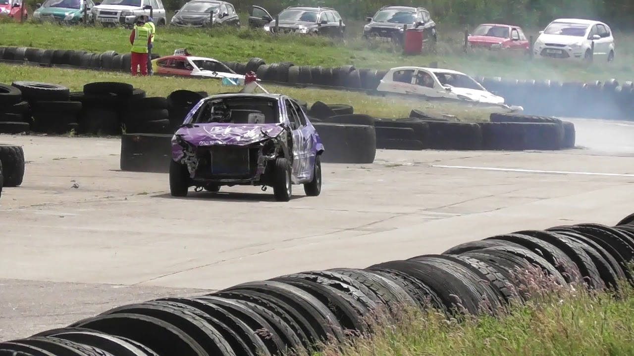 Crimond raceway bangers race 2 7th July 2019 - YouTube
