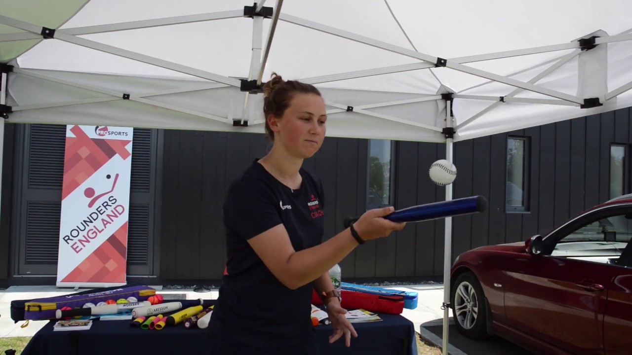 Rounders Keepie Uppie Challenge - YouTube