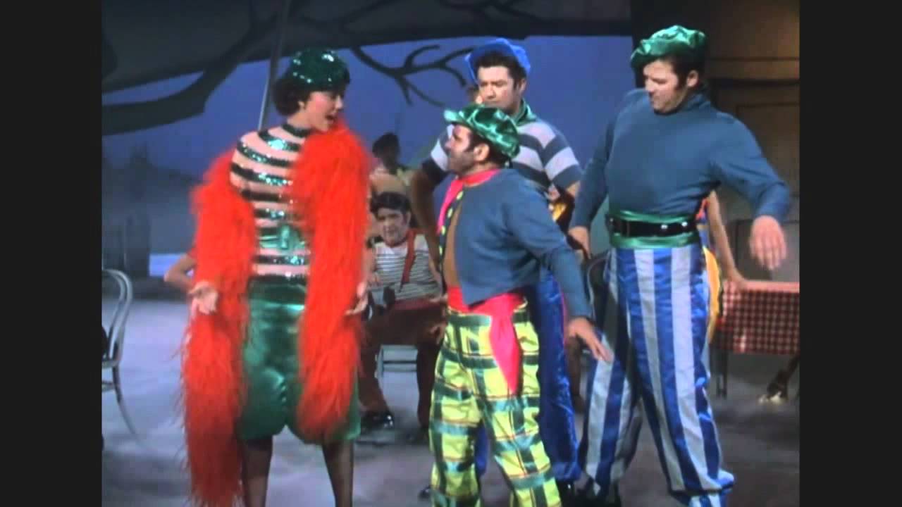 Apache Dance Hollywood Style - IT'S A GREAT FEELING, 1949 - YouTube