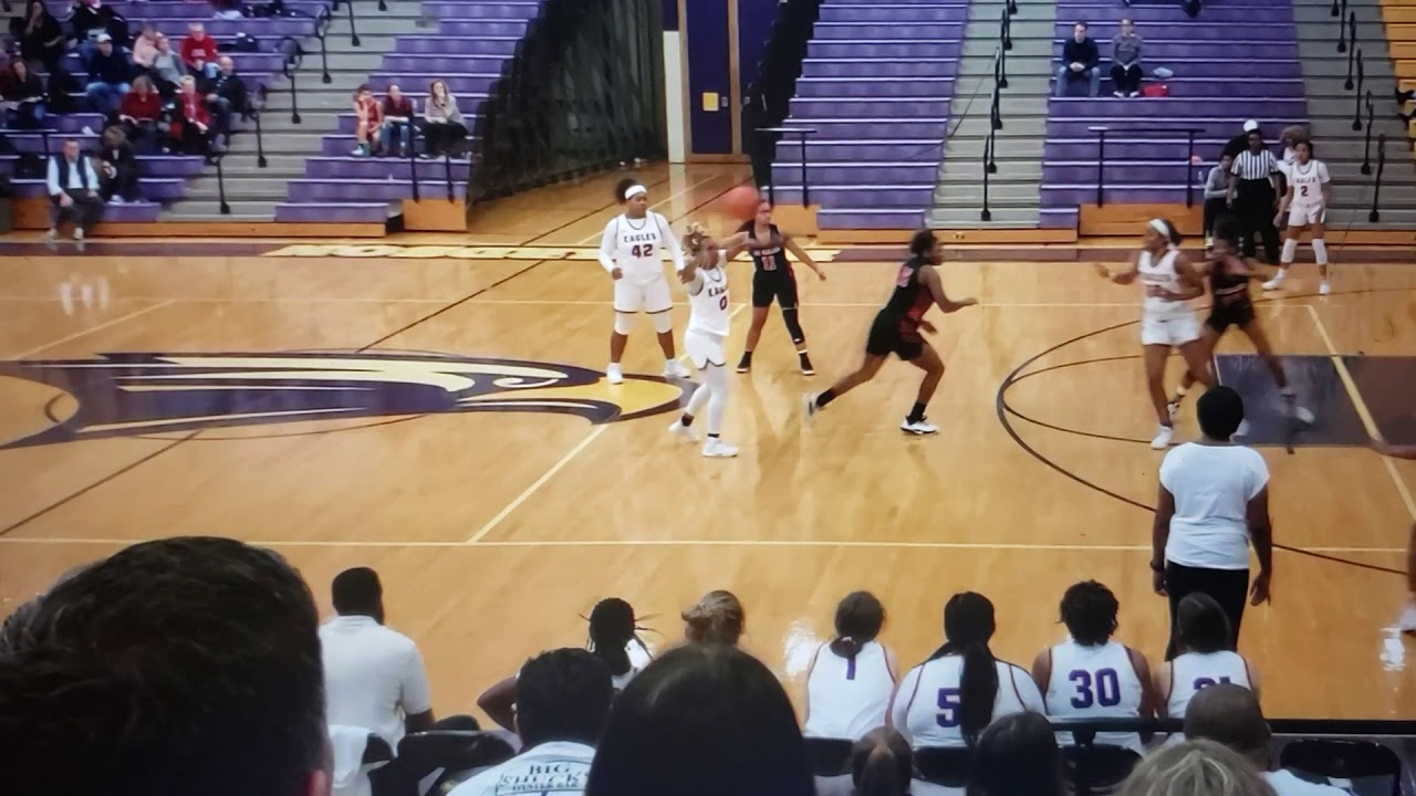 Callie Cooper is a scoring Mechine #1st 11th Grader Reach 1,000 Points ...