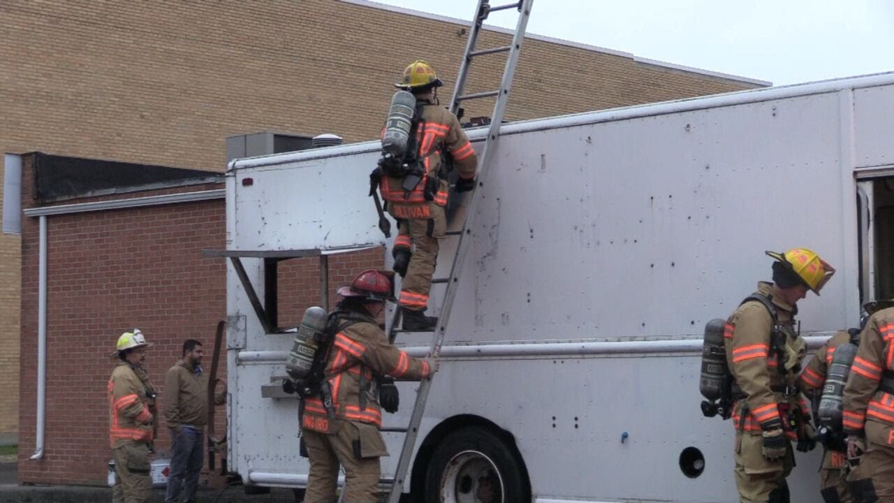 Crews put out stove fire in a van - YouTube