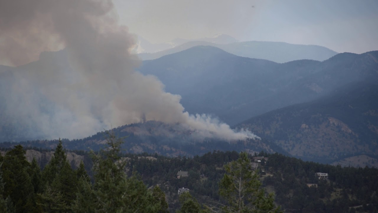 Evergreen Fire 7/13/20 6:20PM airdrop of fire suppressant at around 2: ...