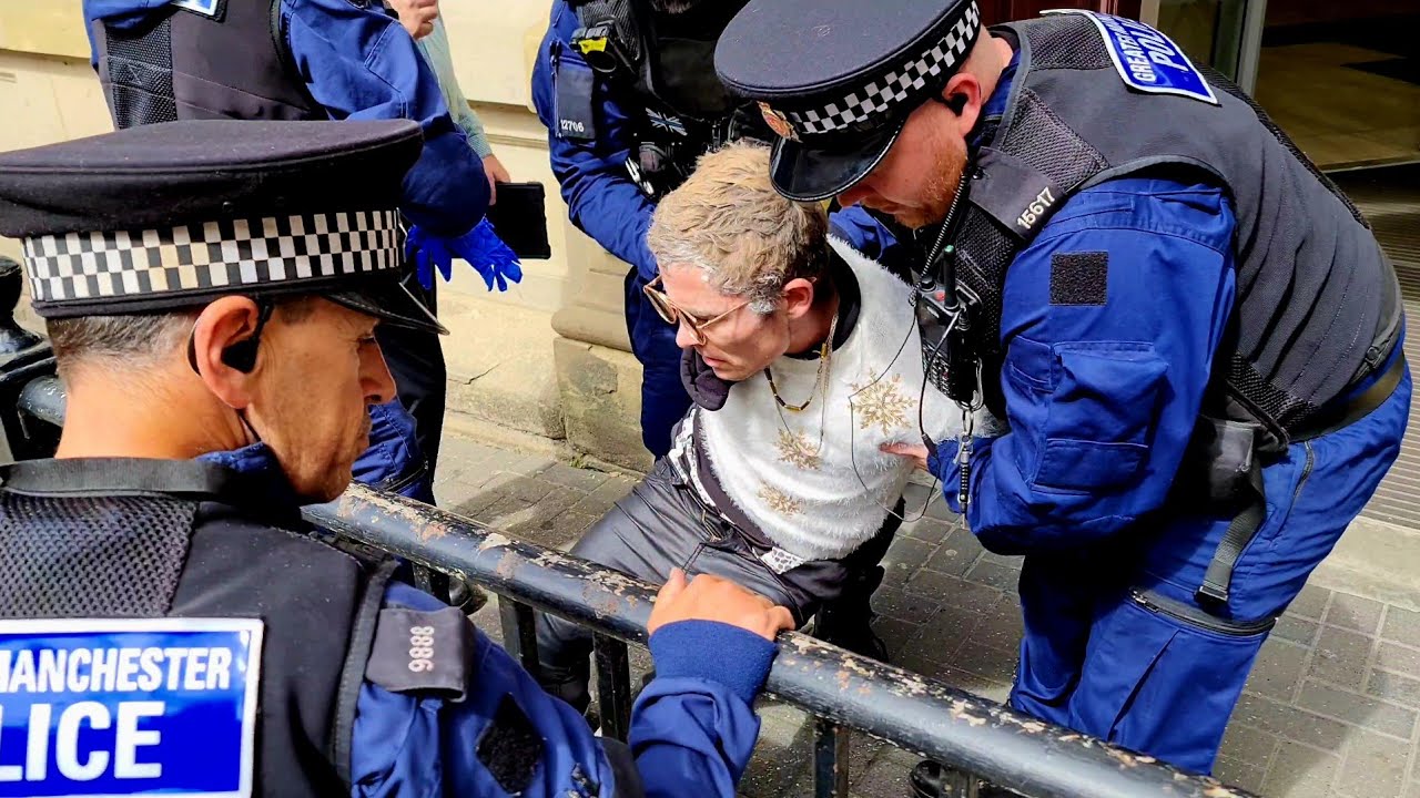 The Battle for Drag Queen Story Hour - YouTube