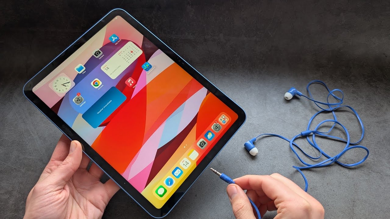 Does iPad 11 Have 3.5mm Headphone Jack ? (A16 ,11th Gen 2025) - YouTube