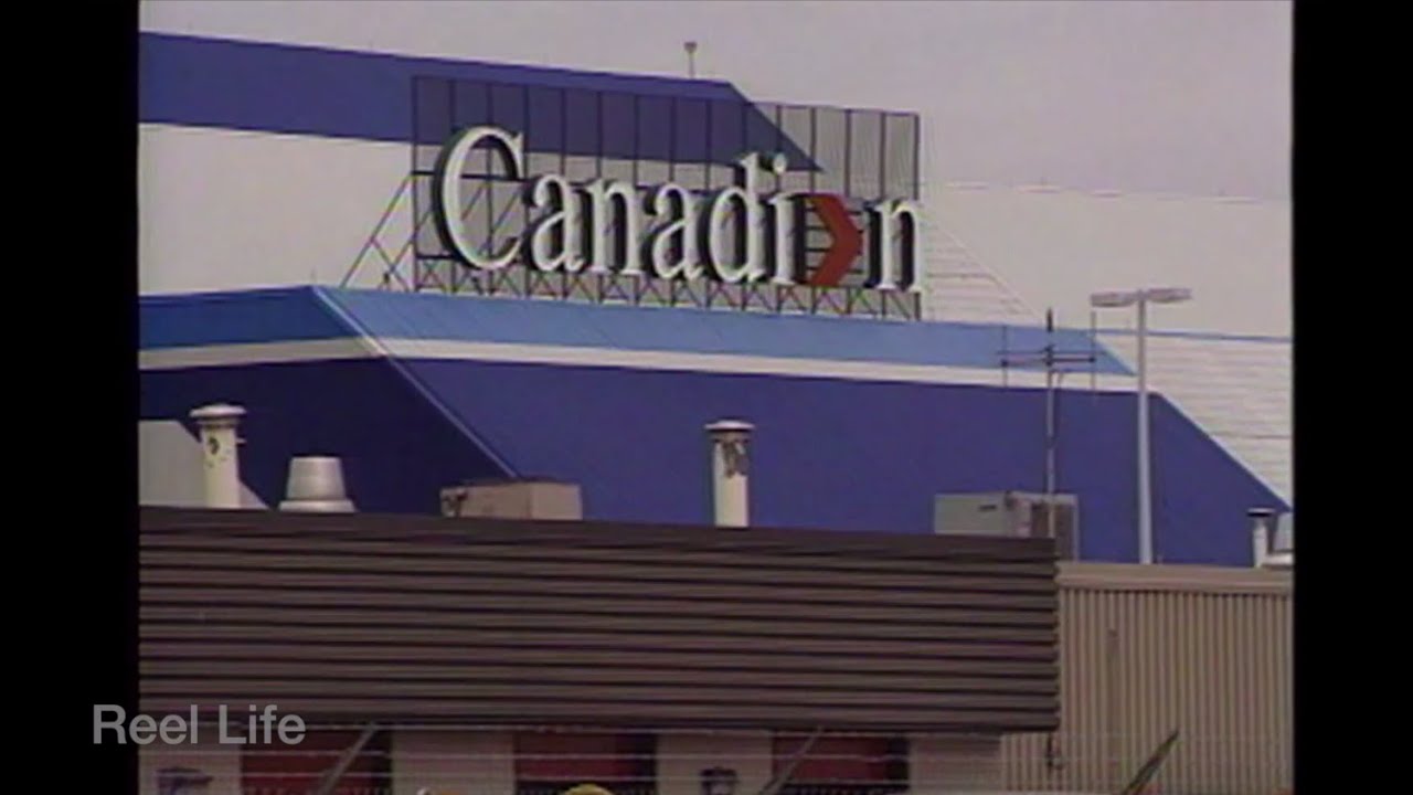 1990, Calgary International Airport, Cdn Airlines (PWA) Hangar ...